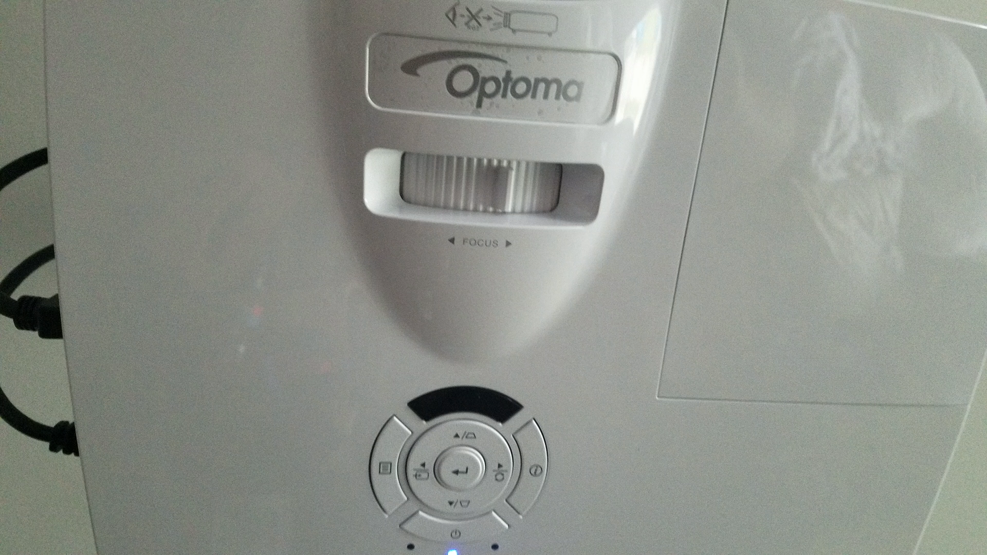 Optoma HD142X 1080p 3D DLP Home Theater Projector: Amazon.ca: Electronics