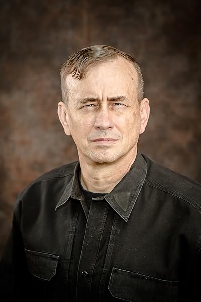 On Killing: The Psychological Cost of Learning to Kill in War and Society: Dave Grossman ...