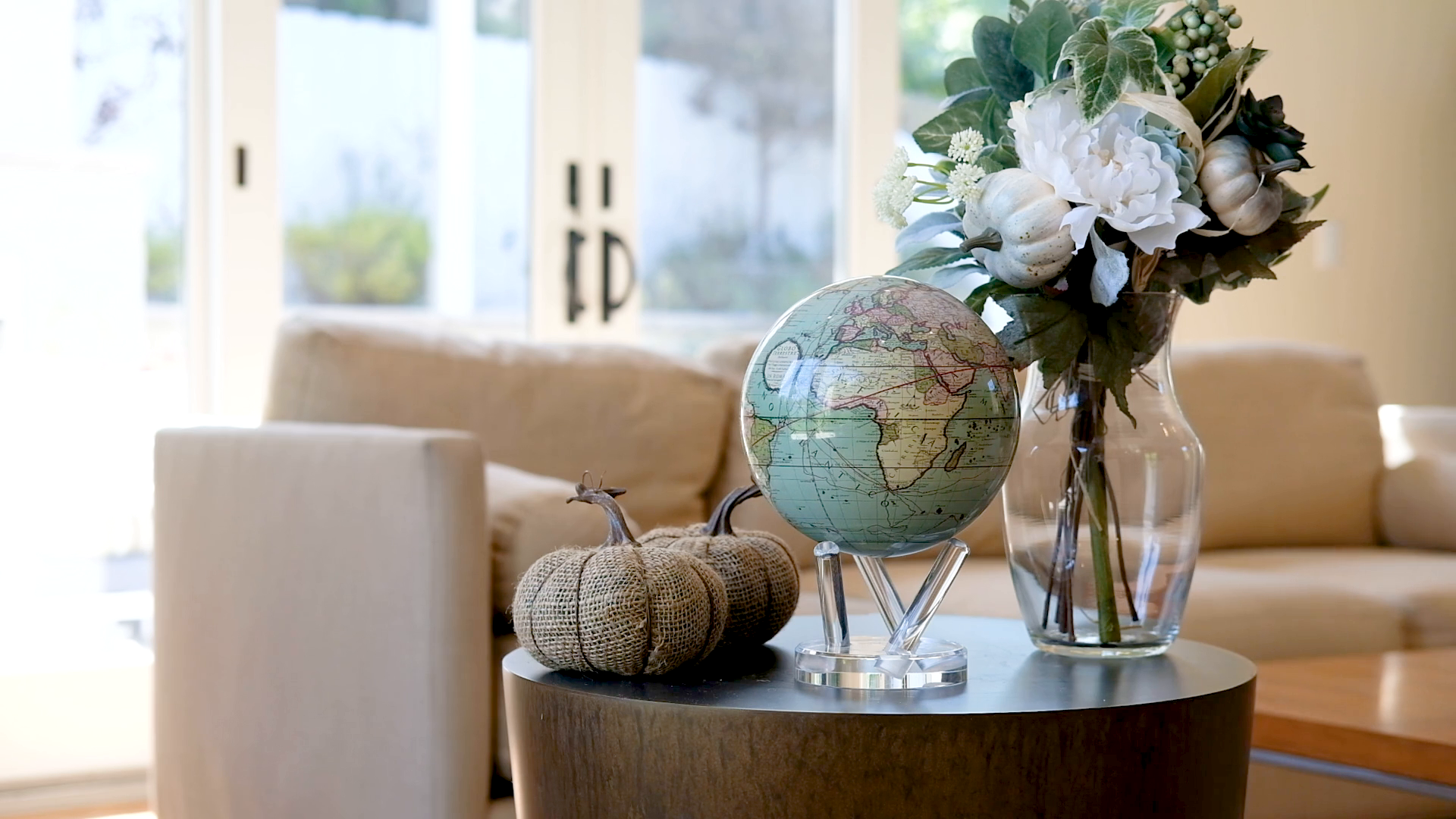 Desk Decor Globe OVA Antique Green Globe – 15 C With Stand, Solar ...