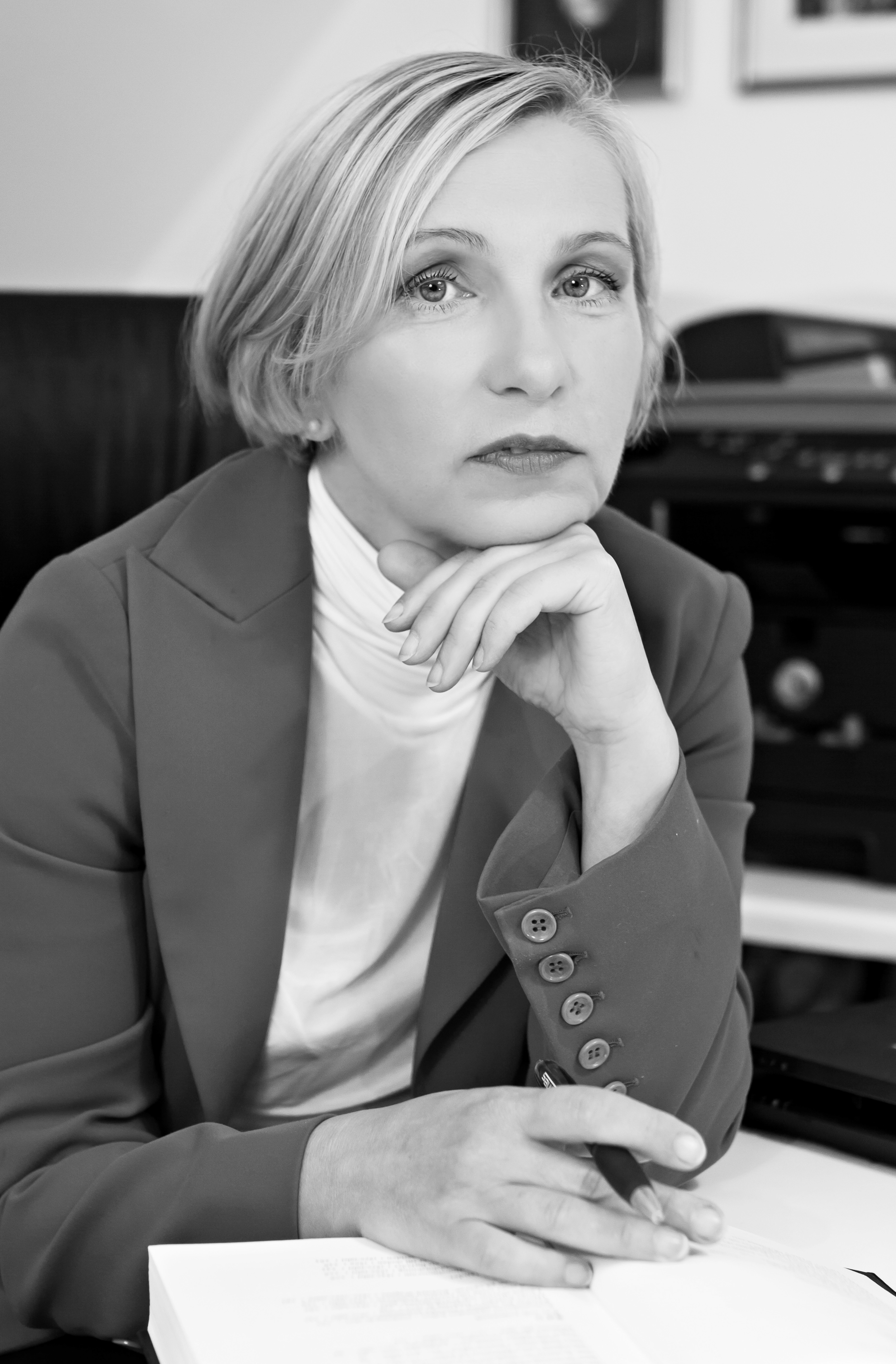 Vera Efron – Audio Books, Best Sellers, Author Bio | Audible.com