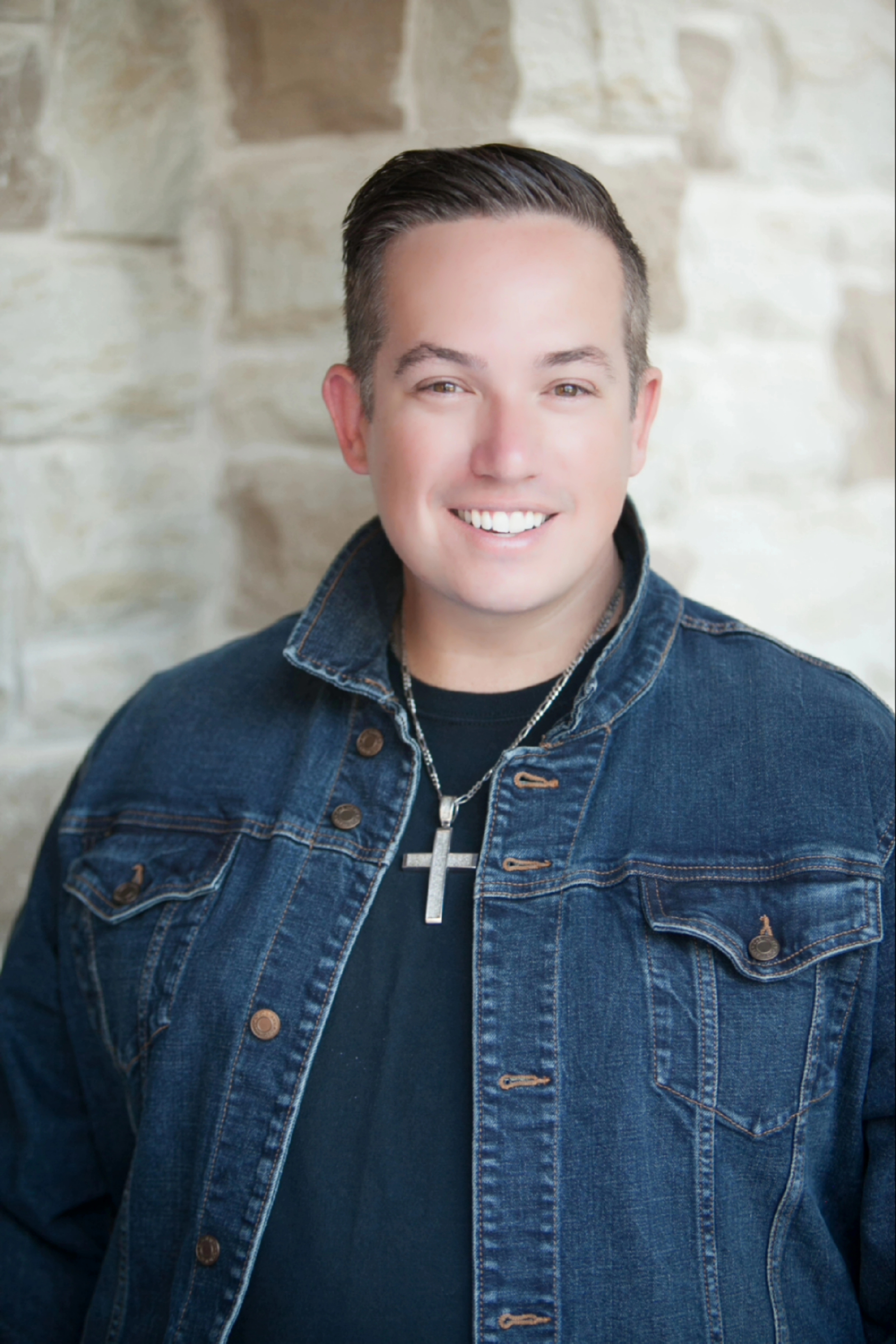 Joshua Mills – Audio Books, Best Sellers, Author Bio | Audible.com