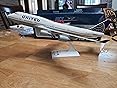 Amazon.com: Daron Skymarks United 747-400 Post Co Merge Model Kit with ...