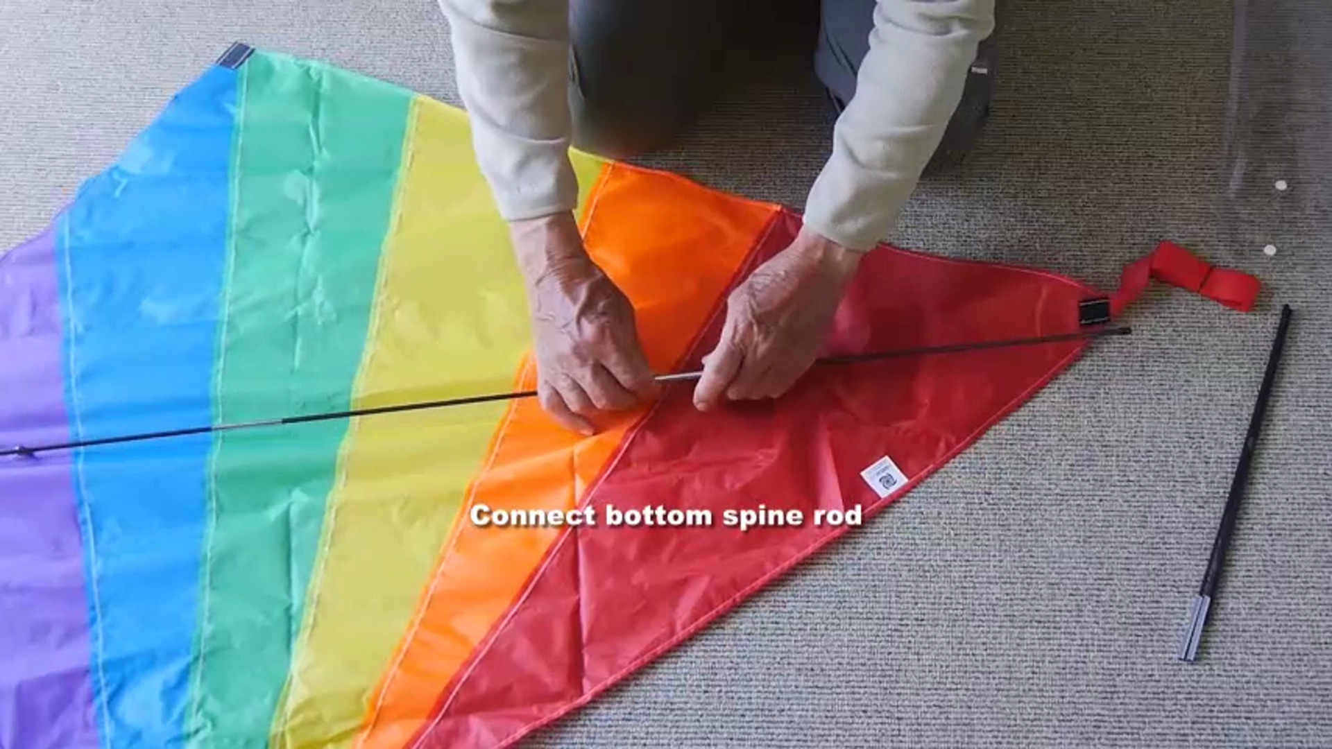Watch How to Assemble the Diamond Kite on Amazon Live
