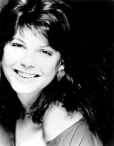 Dawn Lyn (Retired American Actress) ~ Wiki & Bio with Photos | Videos