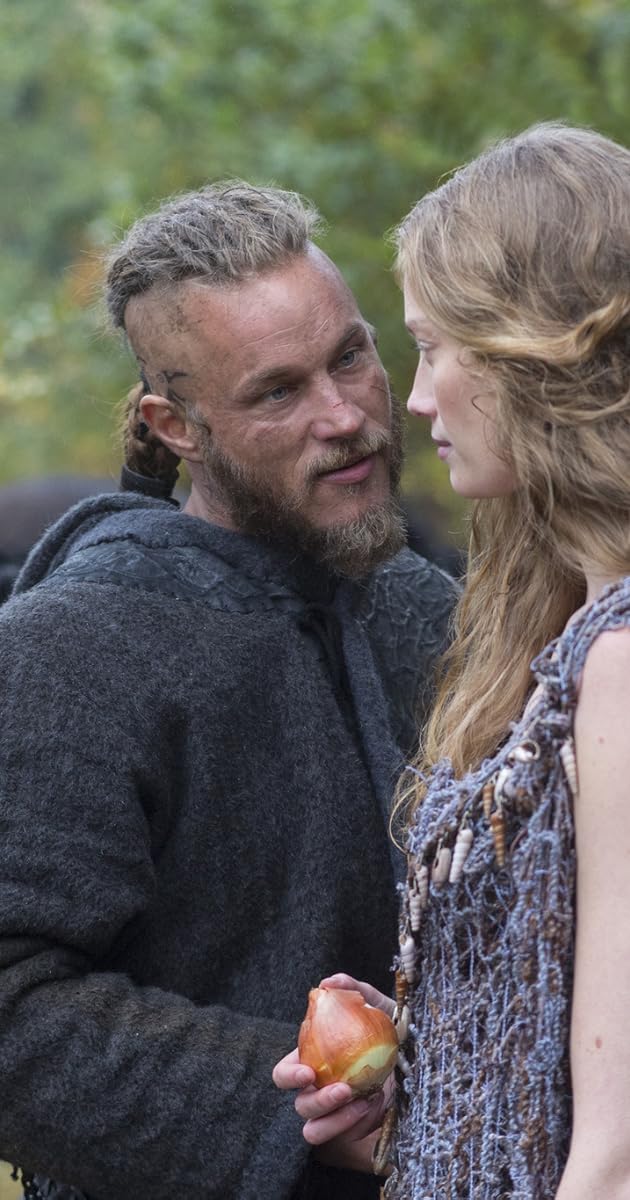 Pictures & Photos of Travis Fimmel - IMDb