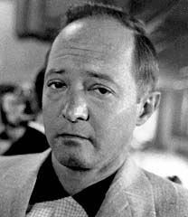 A new lead in the search for the actor who played the guildsman : r/dune