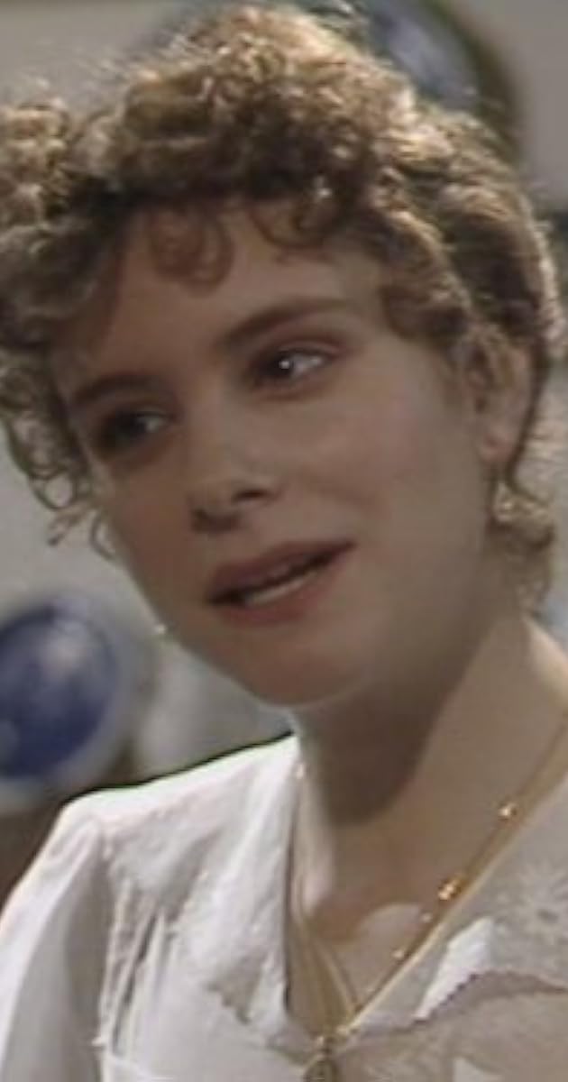 Elizabeth Garvie - IMDb