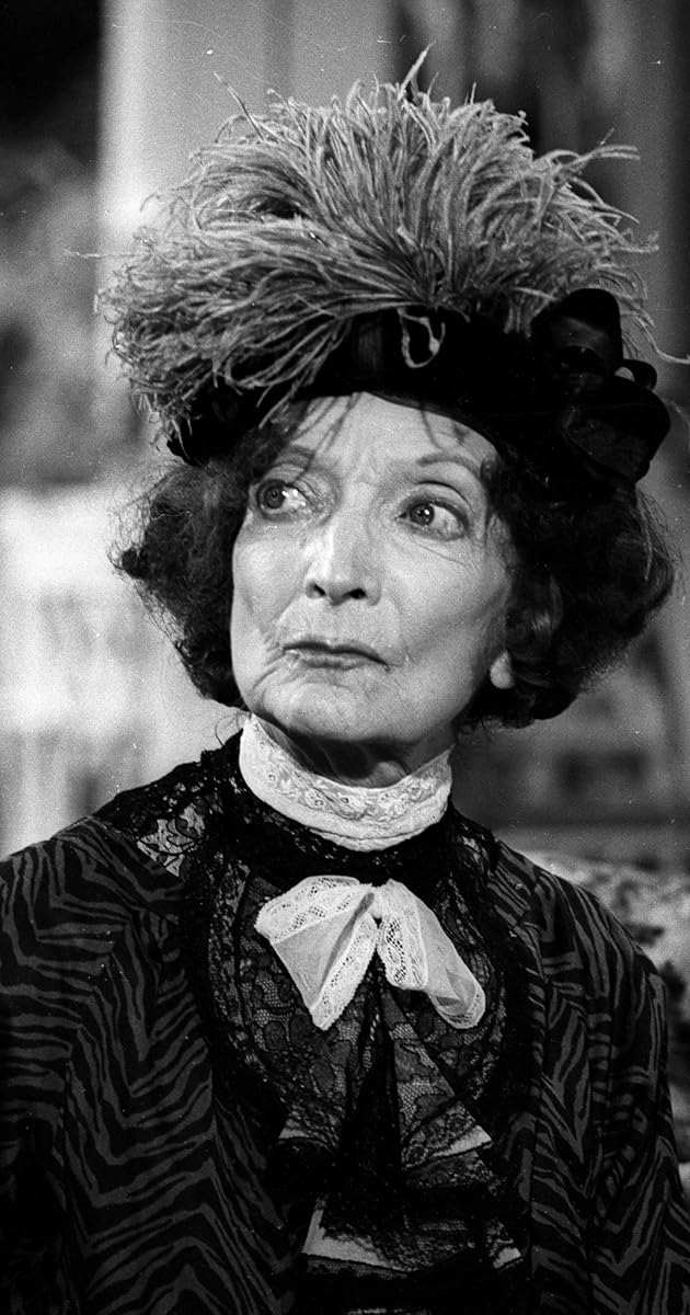 Estelle Winwood - IMDb