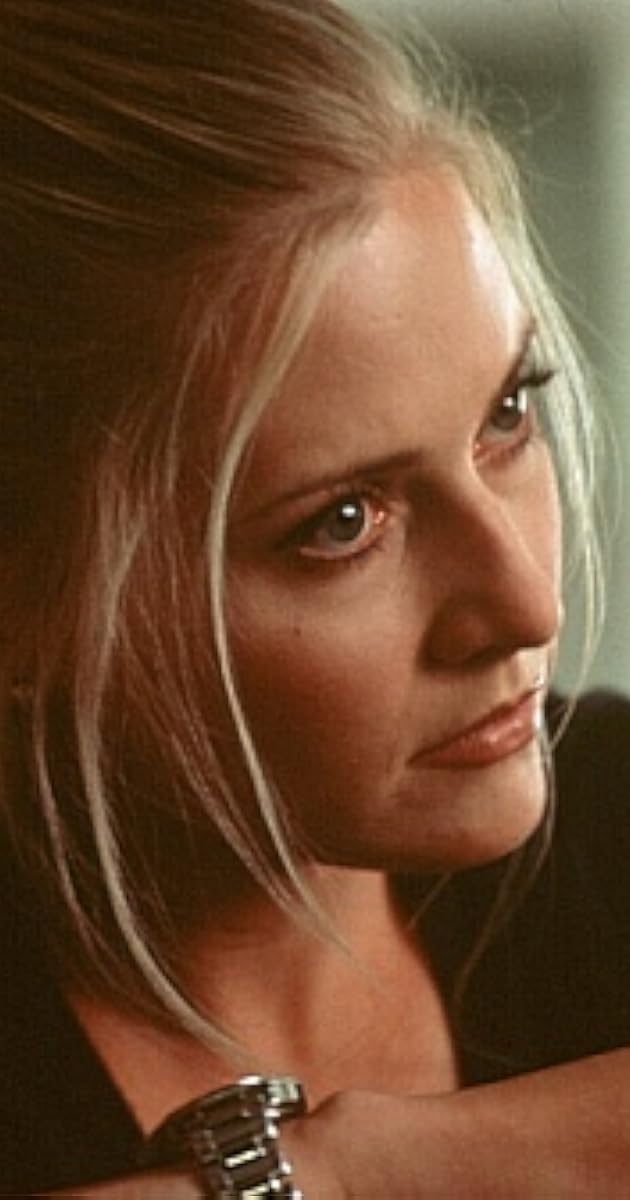 Emily Procter Biography