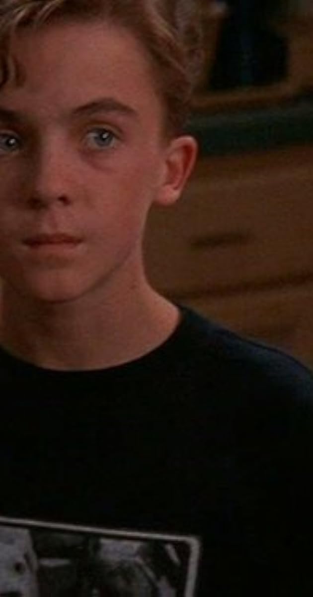 "Malcolm in the Middle" Red Dress (TV Episode 2000) - IMDb