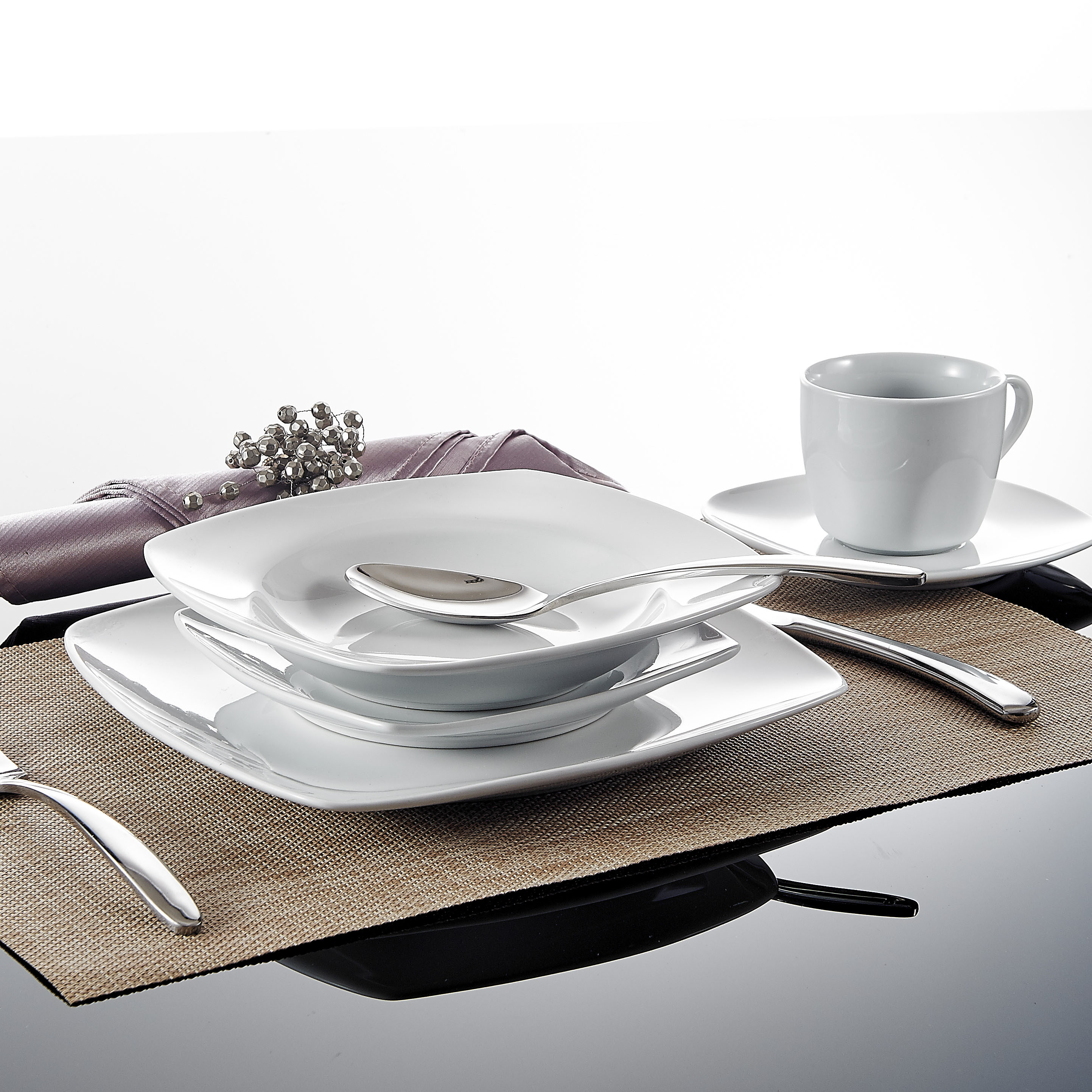 Amazon.co.uk: MALACASA: SERIES JULIA