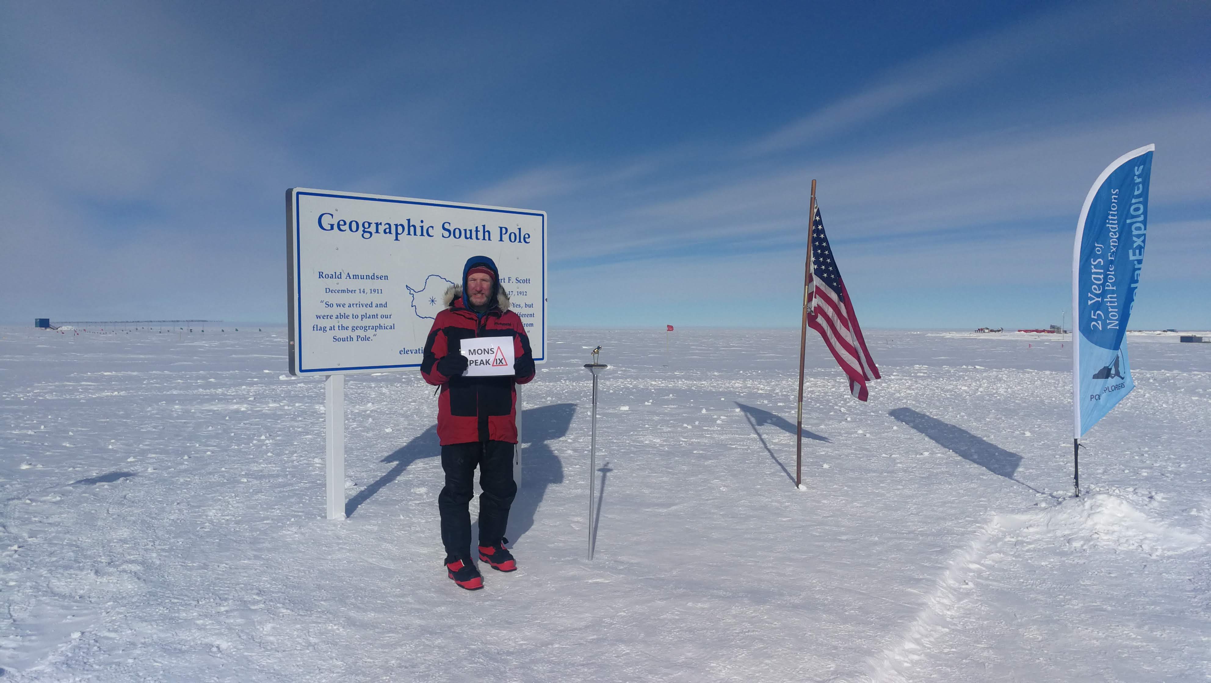 Amazon.com: Mons Peak IX USA: Trekking Poles