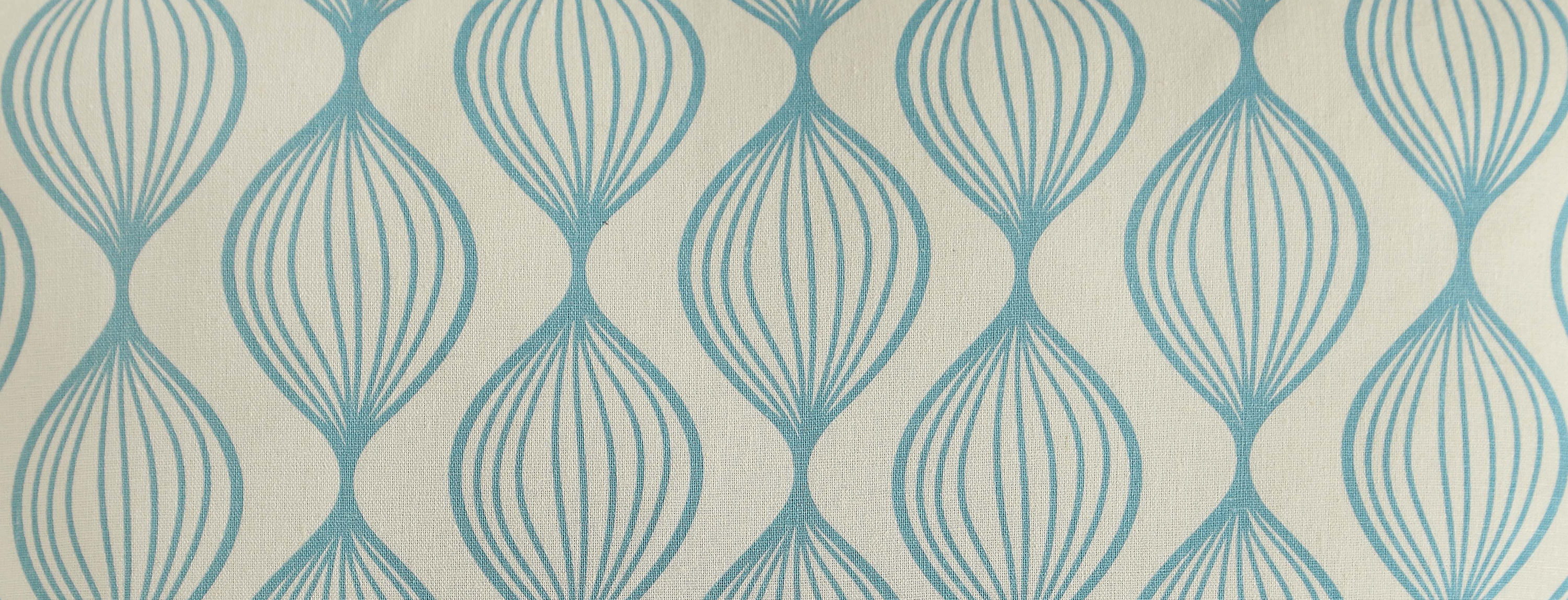 Amazon.com: Pulaski: Accent Tables