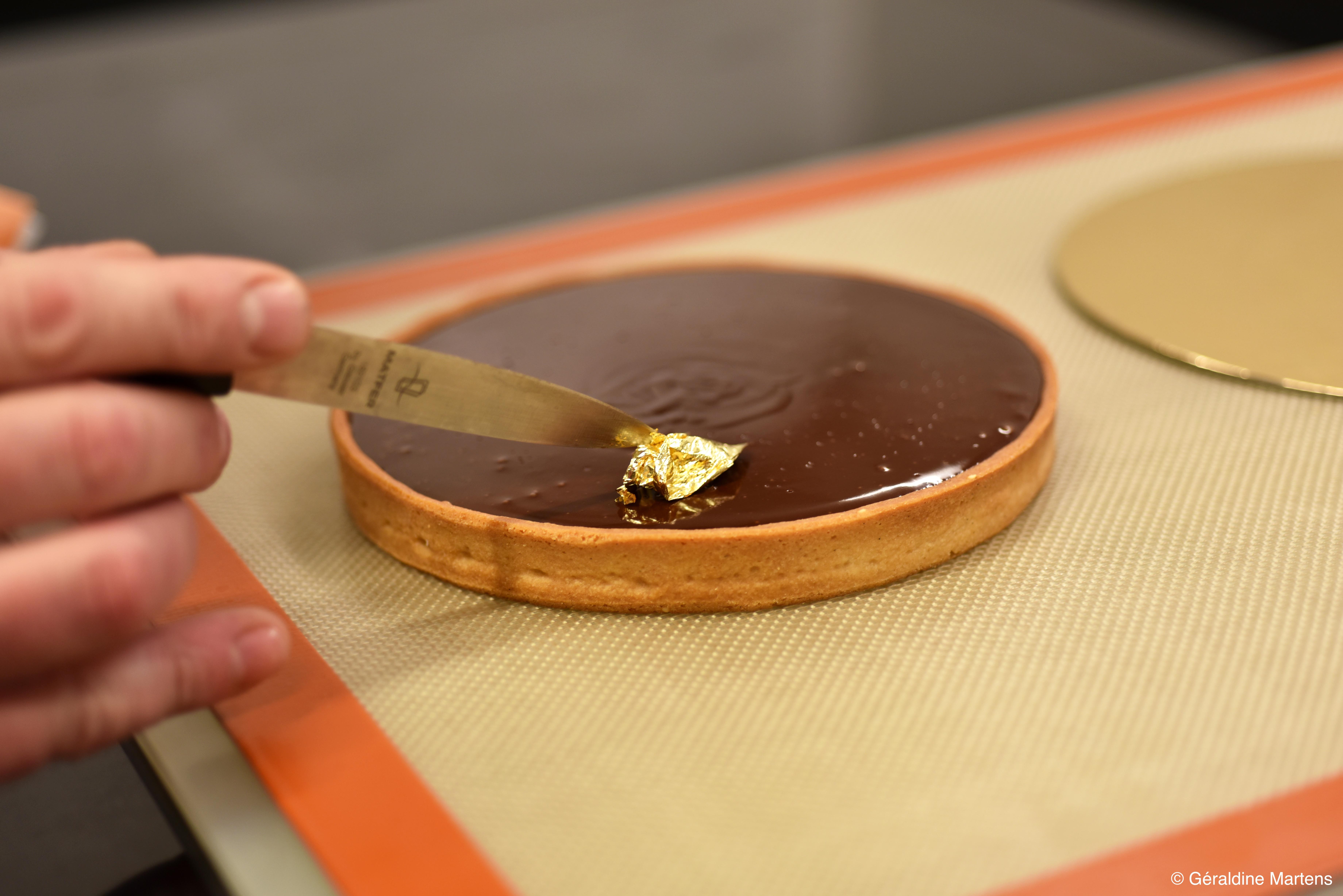 Amazon.com: sim gold leaf