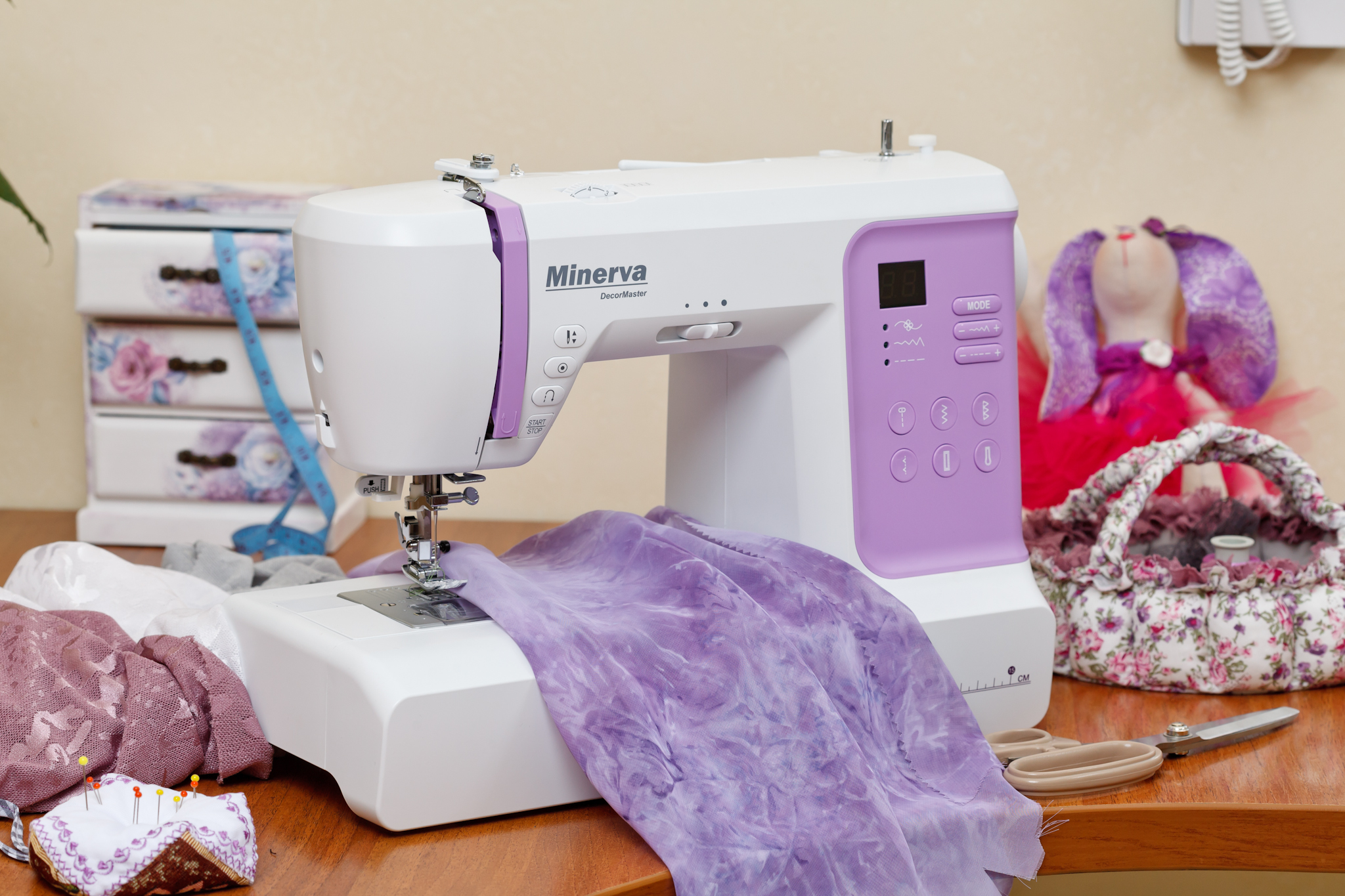 Amazon.co.uk: MINERVA