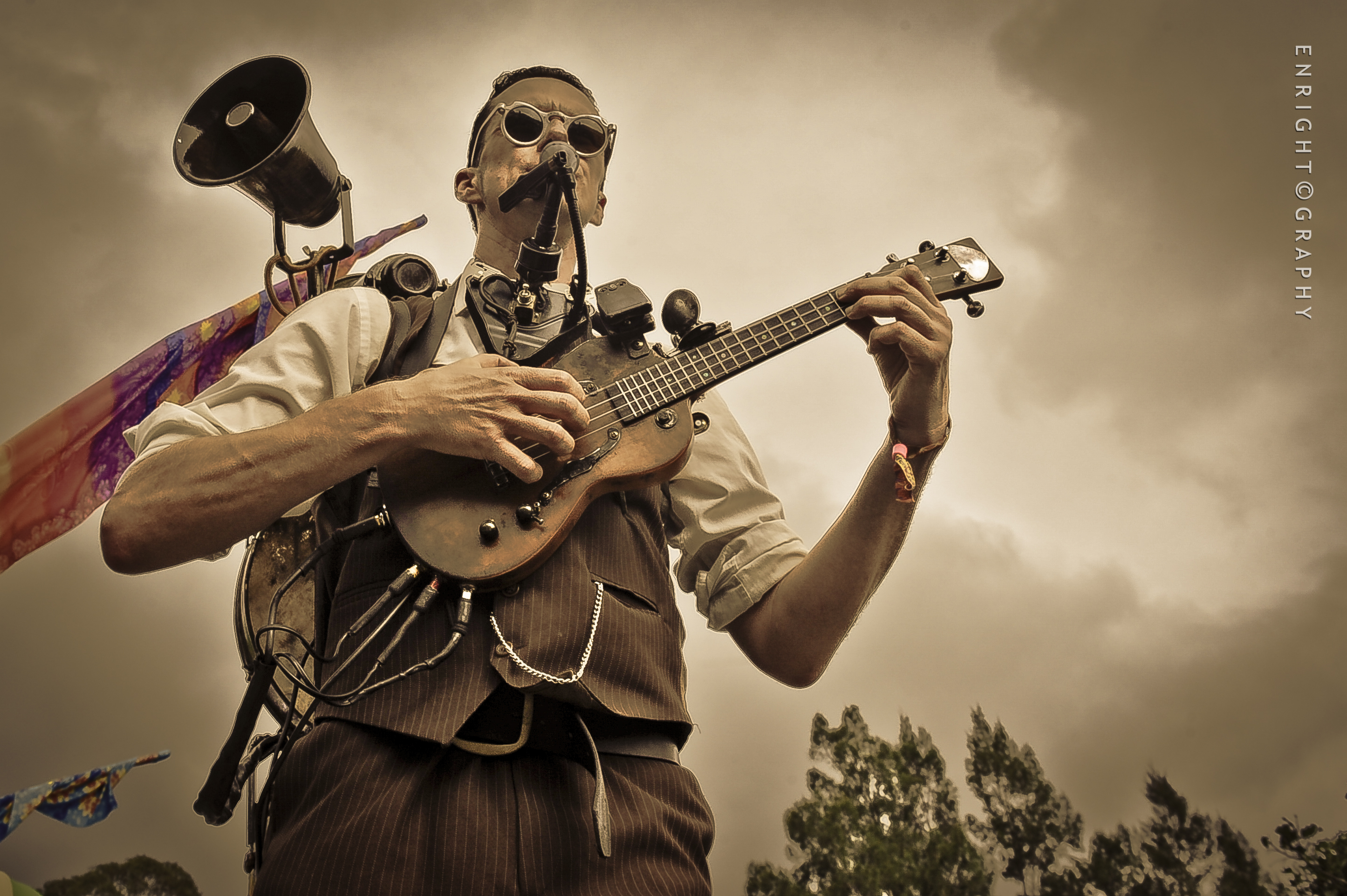 Amazon.co.jp: PhilipのBugsGear-EleUkeブランド