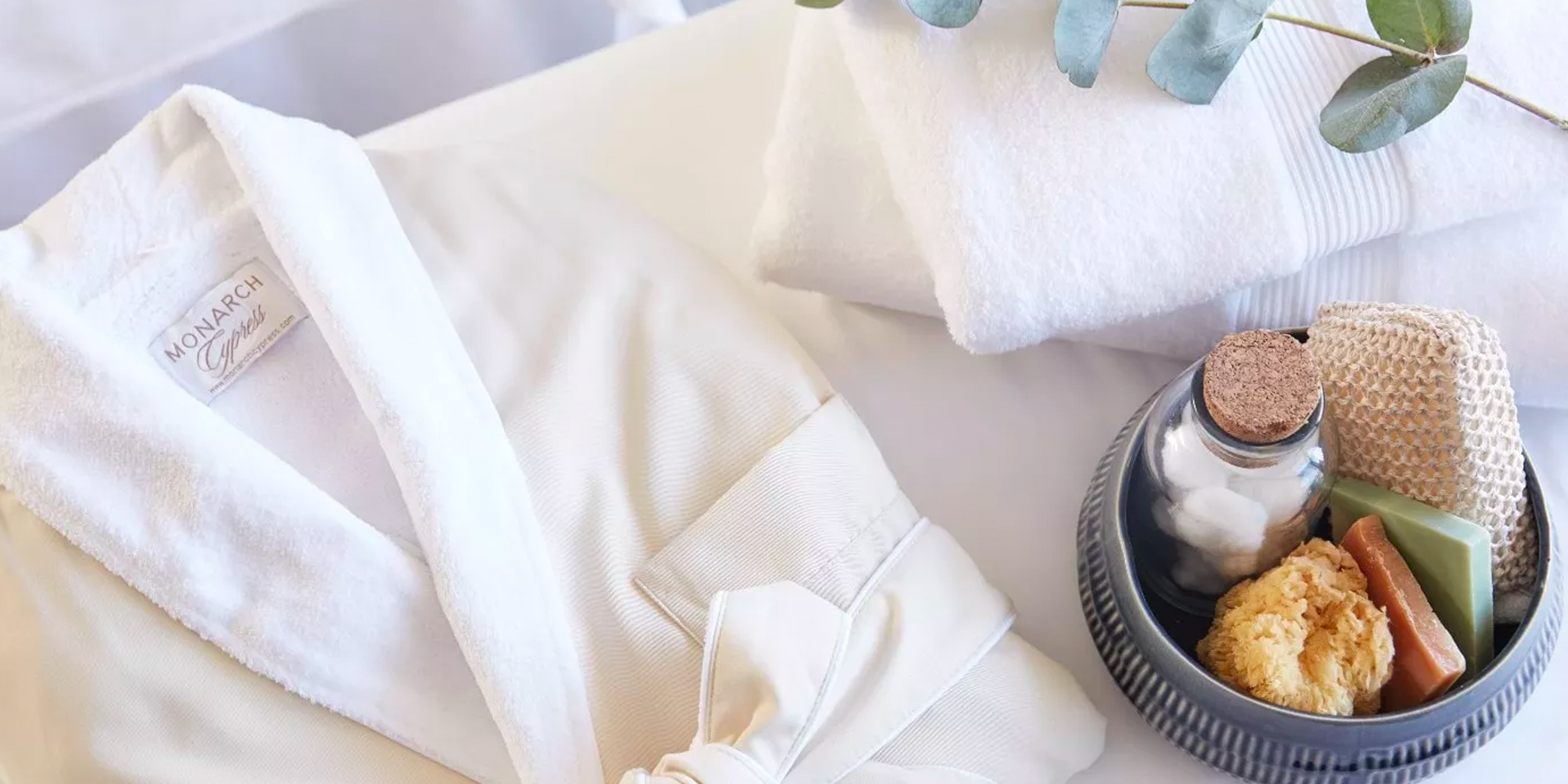 Amazon.com: MONARCH Robes