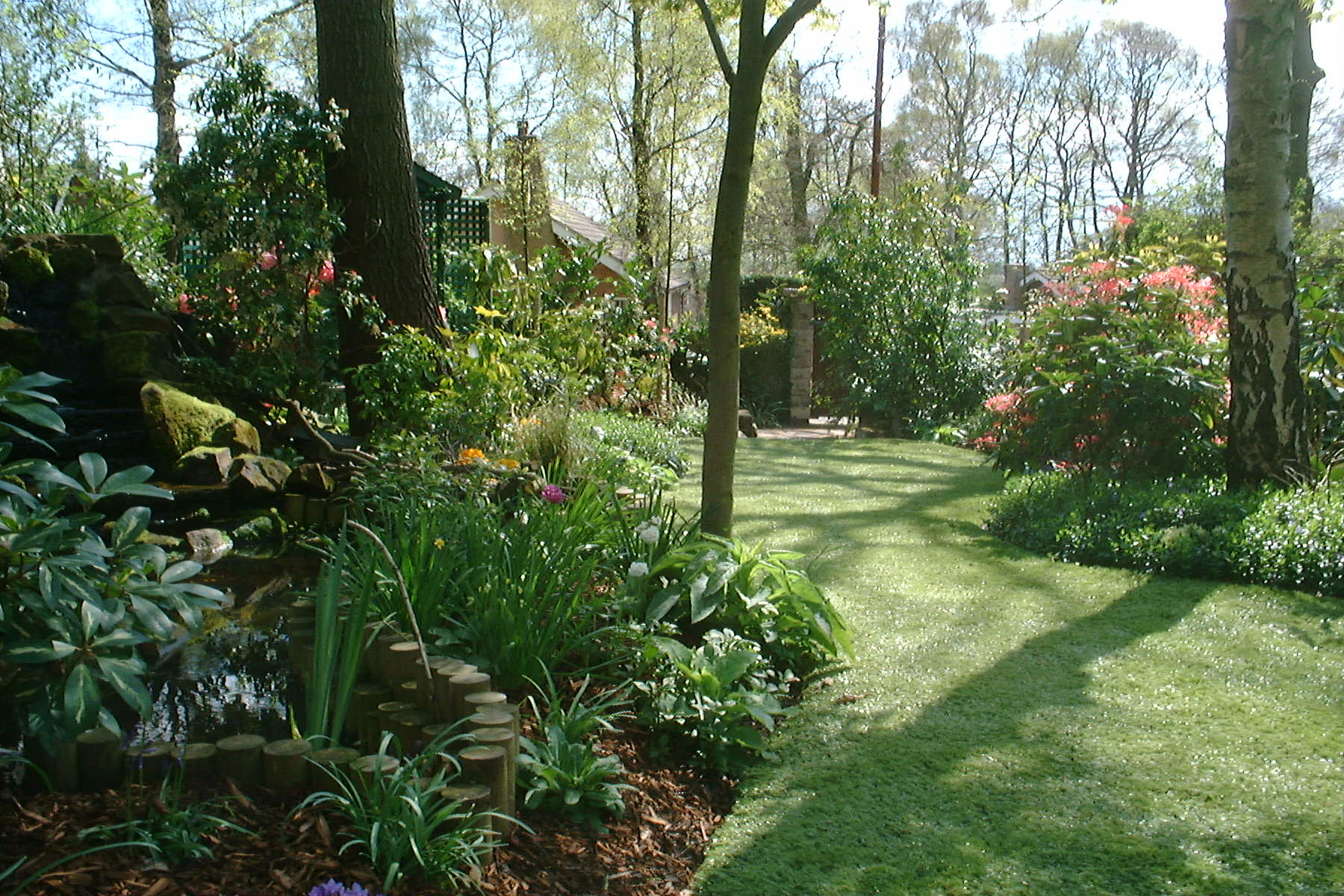 Amazon.co.uk: Nomow: Artificial Grass Range