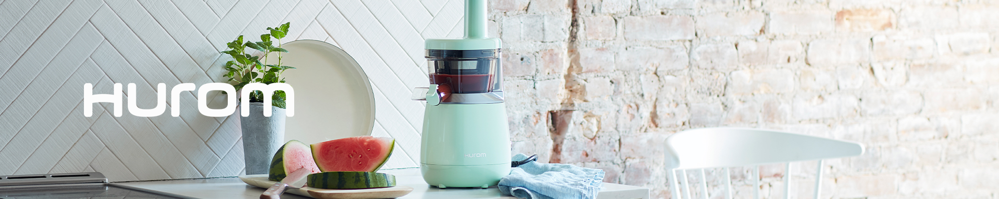 Amazon.com: Hurom America Inc: Slow Juicers