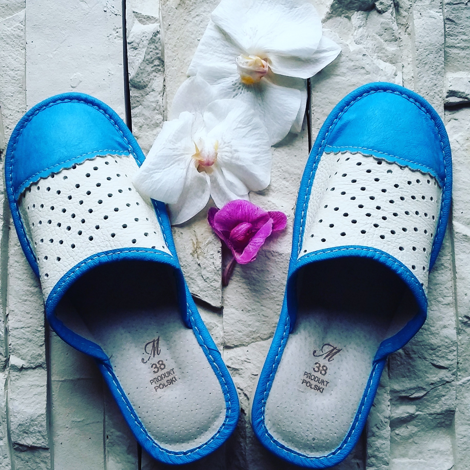 Amazon.com: Reindeer Leather: Women Slippers