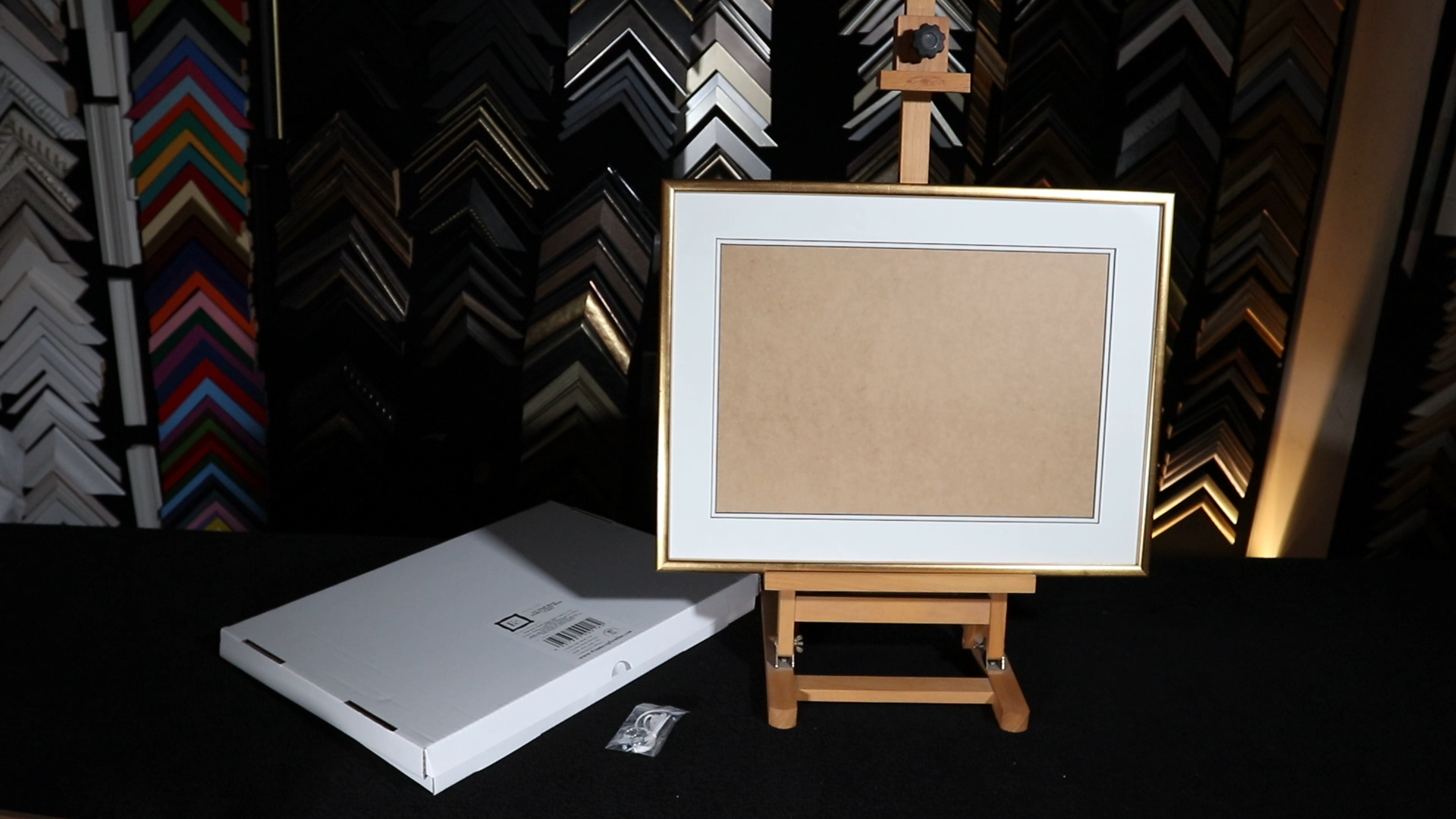 Amazon.co.uk: Framecraft the Quality Bespoke Framers: 4 Hole Mount
