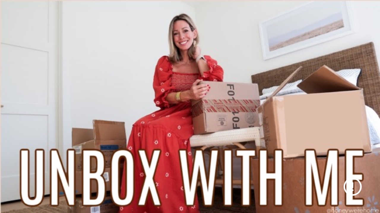 Watch Fashion Unbox With Me! on Amazon Live