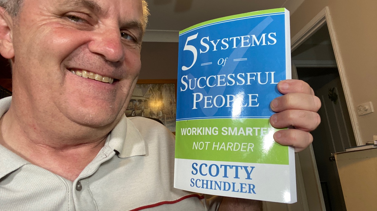 Watch the latest from Anthony English recommends ⬇️ on Amazon Live