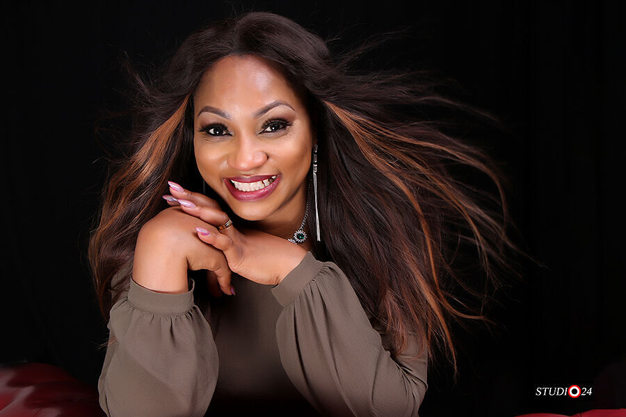 Amazon.com: The Period Comic -There is Only One Me: Gratitude, Positive ...