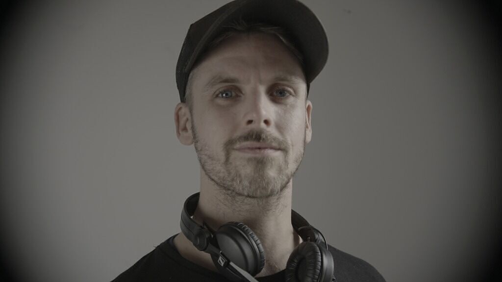 Sam Catling – Audio Books, Best Sellers, Author Bio | Audible.com