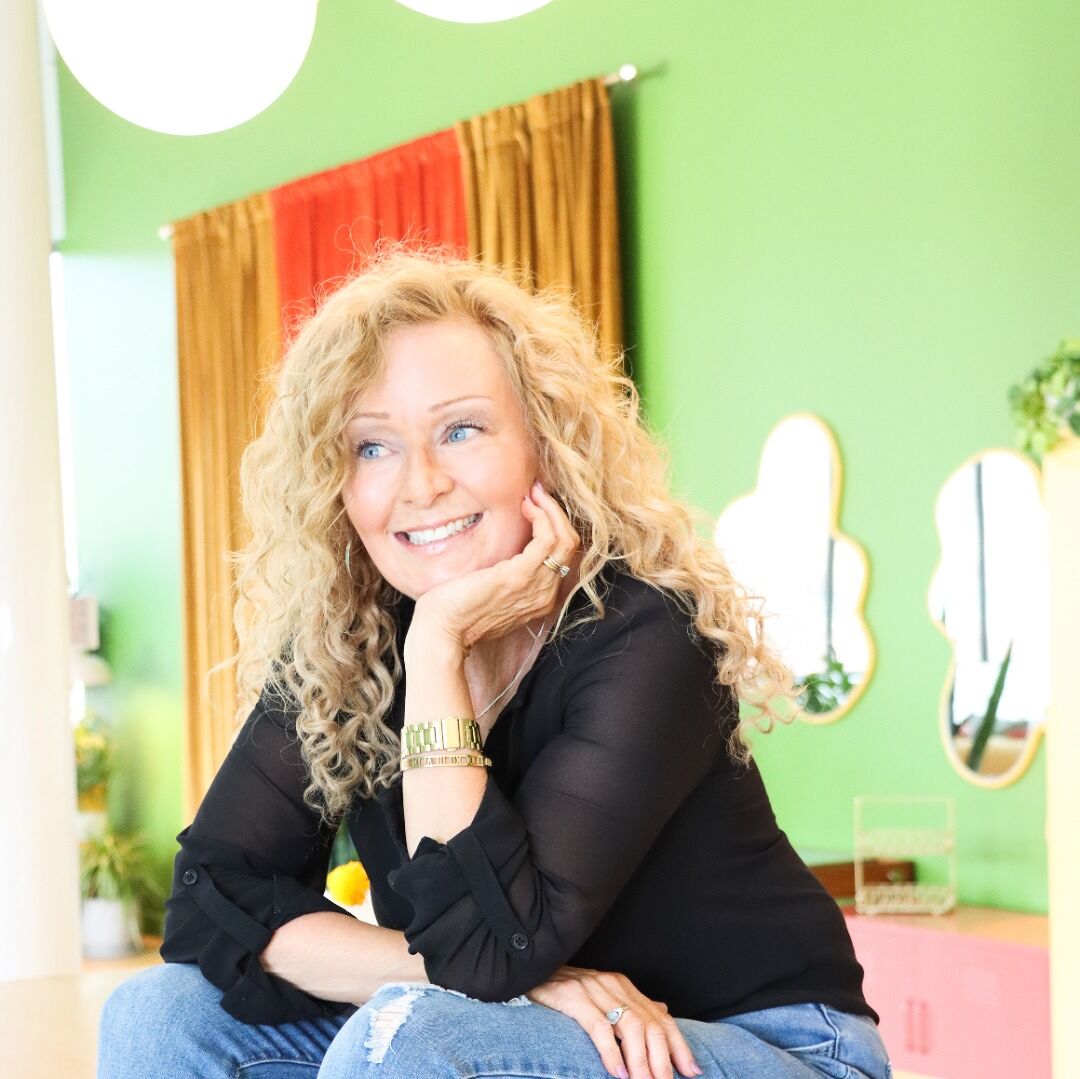 Mary Lee Painter - Alle Hörbücher bei Audible.de