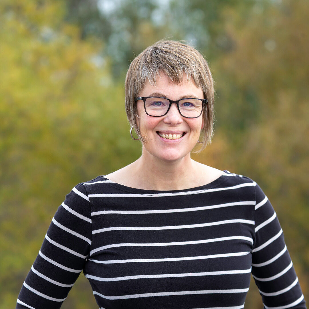 Robin Lee Carlson – Audio Books, Best Sellers, Author Bio | Audible.com