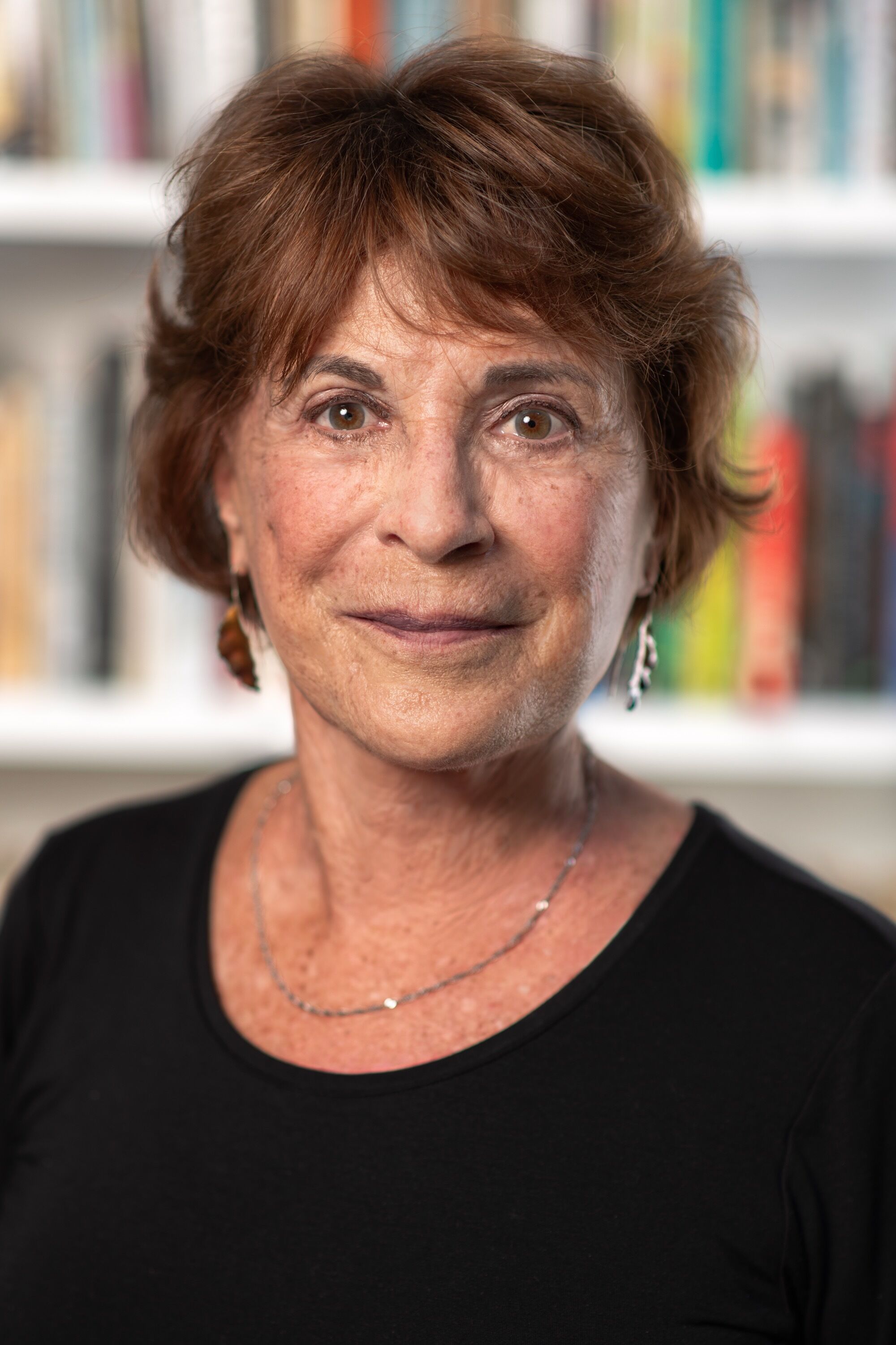 Katherine Mader - Alle Hörbücher bei Audible.de