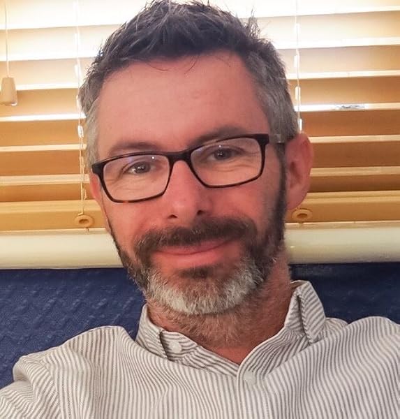 Amazon.com: An Introduction to Counselling and Psychotherapy: From ...