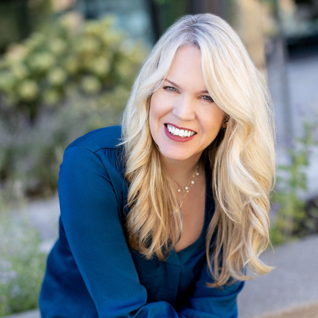 Annie White - Alle Hörbücher bei Audible.de