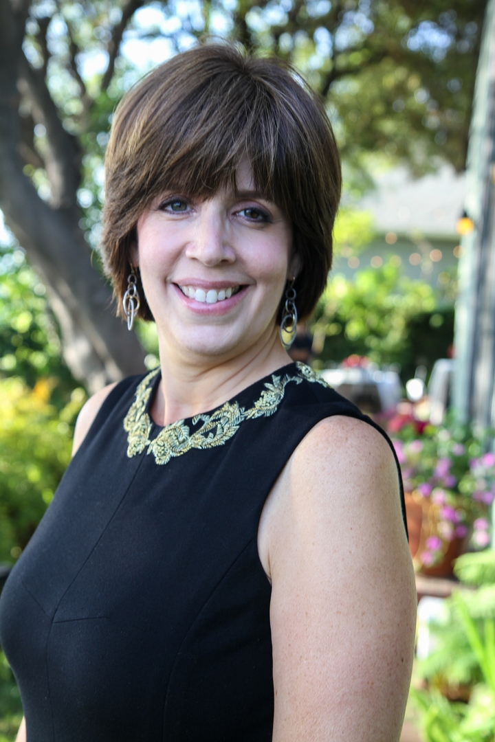 Dete Meserve – Audio Books, Best Sellers, Author Bio | Audible.com