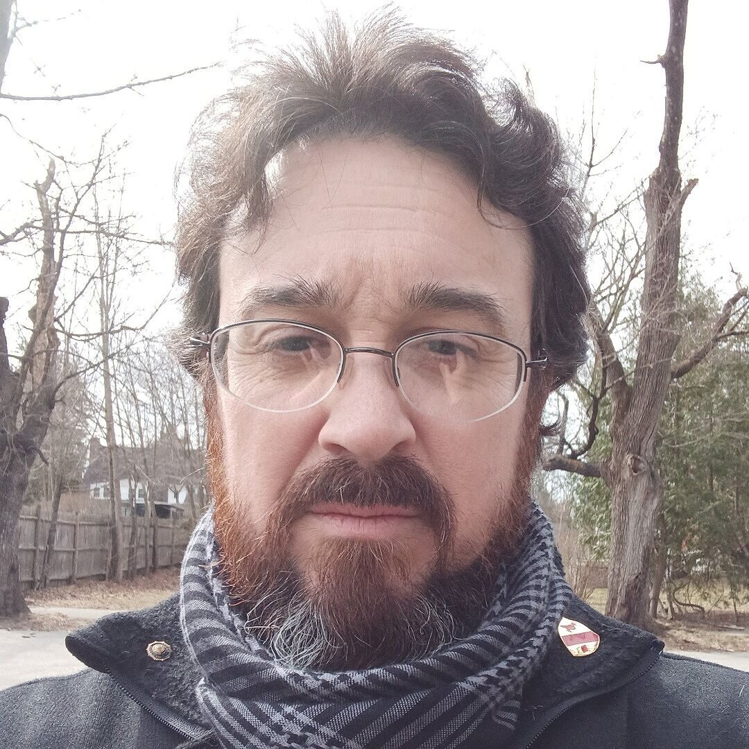 Nick Efstathiou - Alle Hörbücher bei Audible.de