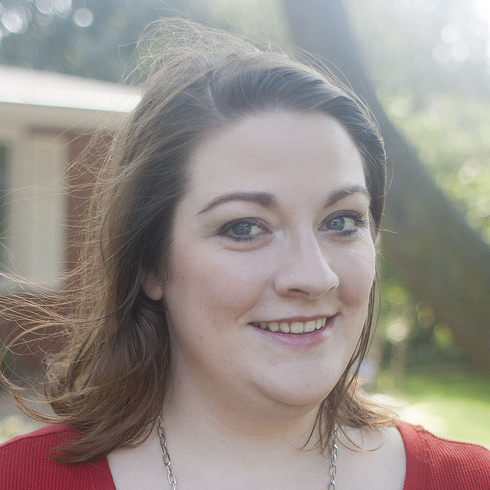 Laura Chapman – Audio Books, Best Sellers, Author Bio | Audible.com