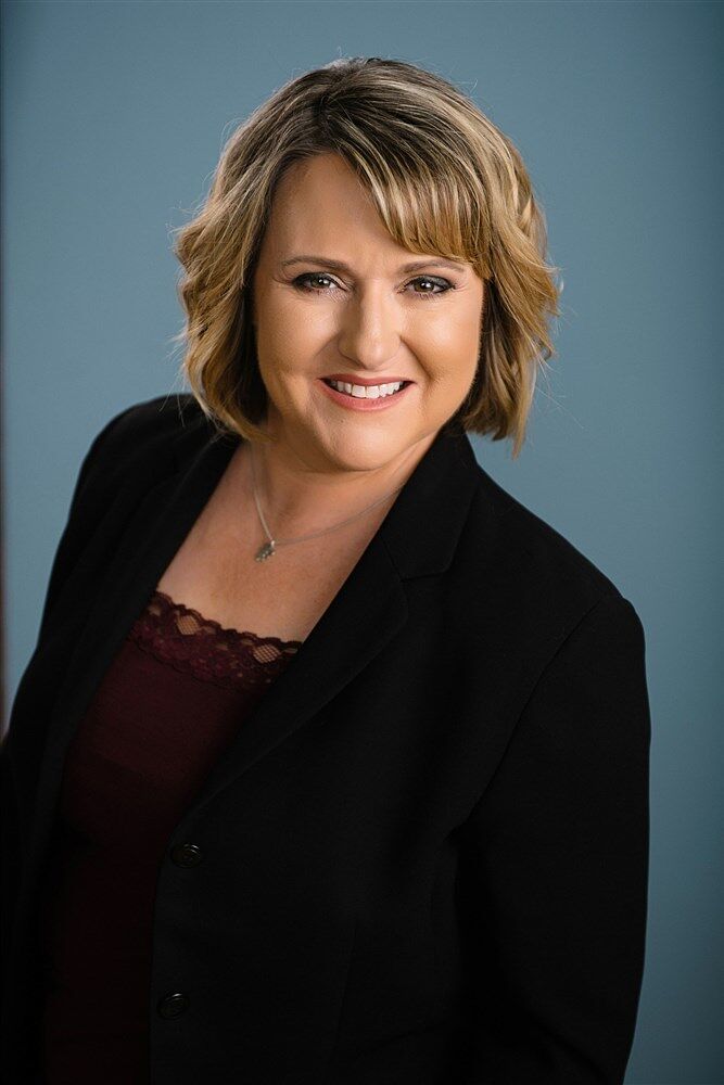 Candice Chaloupka – Audio Books, Best Sellers, Author Bio | Audible.com