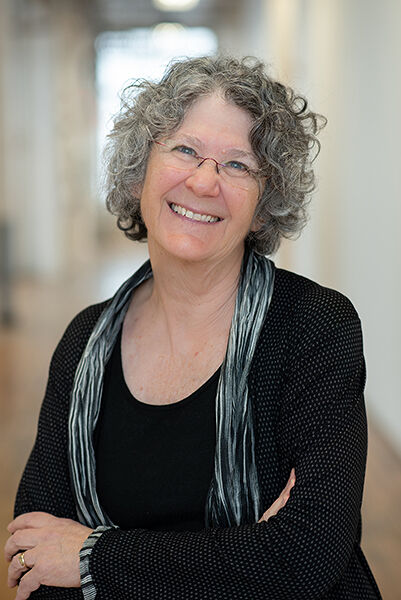 Amazon.com: Her Sister's Tattoo: A Novel eBook : Meeropol, Ellen ...