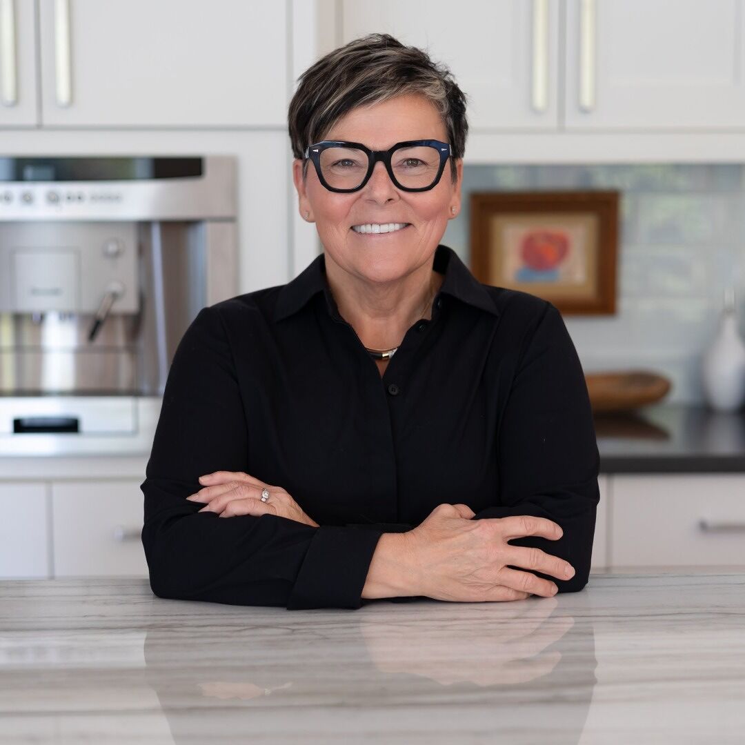 Michelle L. Hoff – Audio Books, Best Sellers, Author Bio | Audible.com