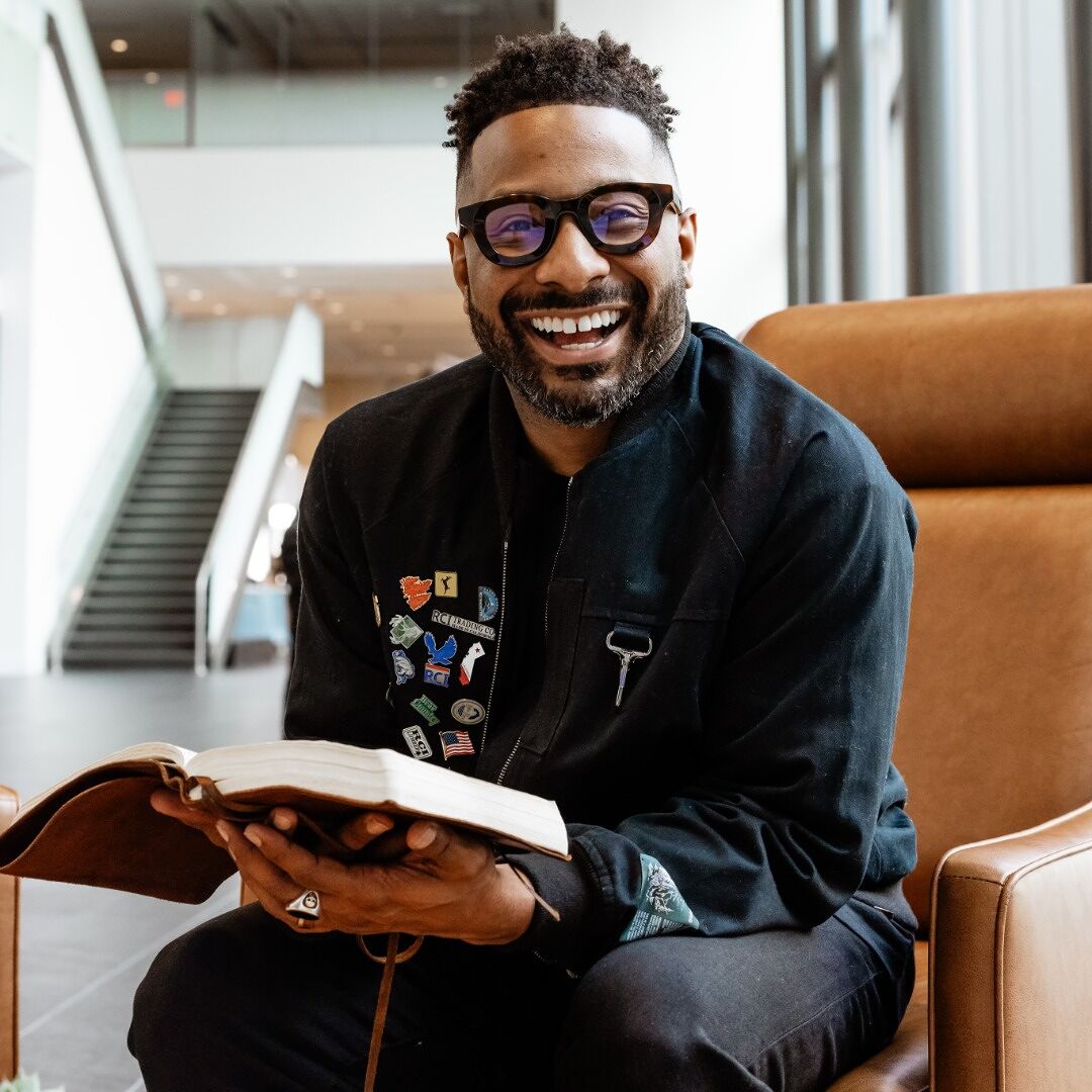 Manny Arango – Audio Books, Best Sellers, Author Bio | Audible.com