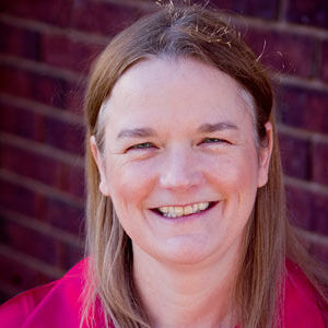 Jenni Stand - Alle Hörbücher bei Audible.de