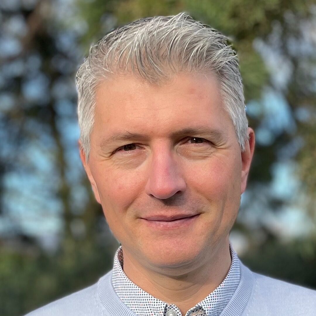 Eric Lauga – Audio Books, Best Sellers, Author Bio | Audible.com