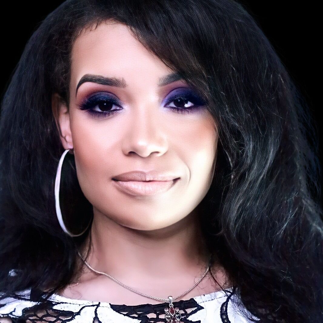 Olivia Alexa – Audio Books, Best Sellers, Author Bio | Audible.com