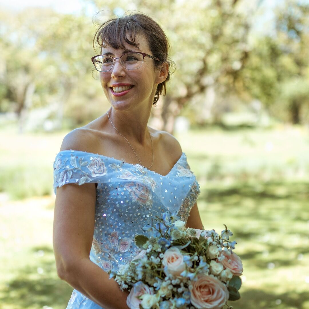 Flora Dunn – Audio Books, Best Sellers, Author Bio | Audible.com