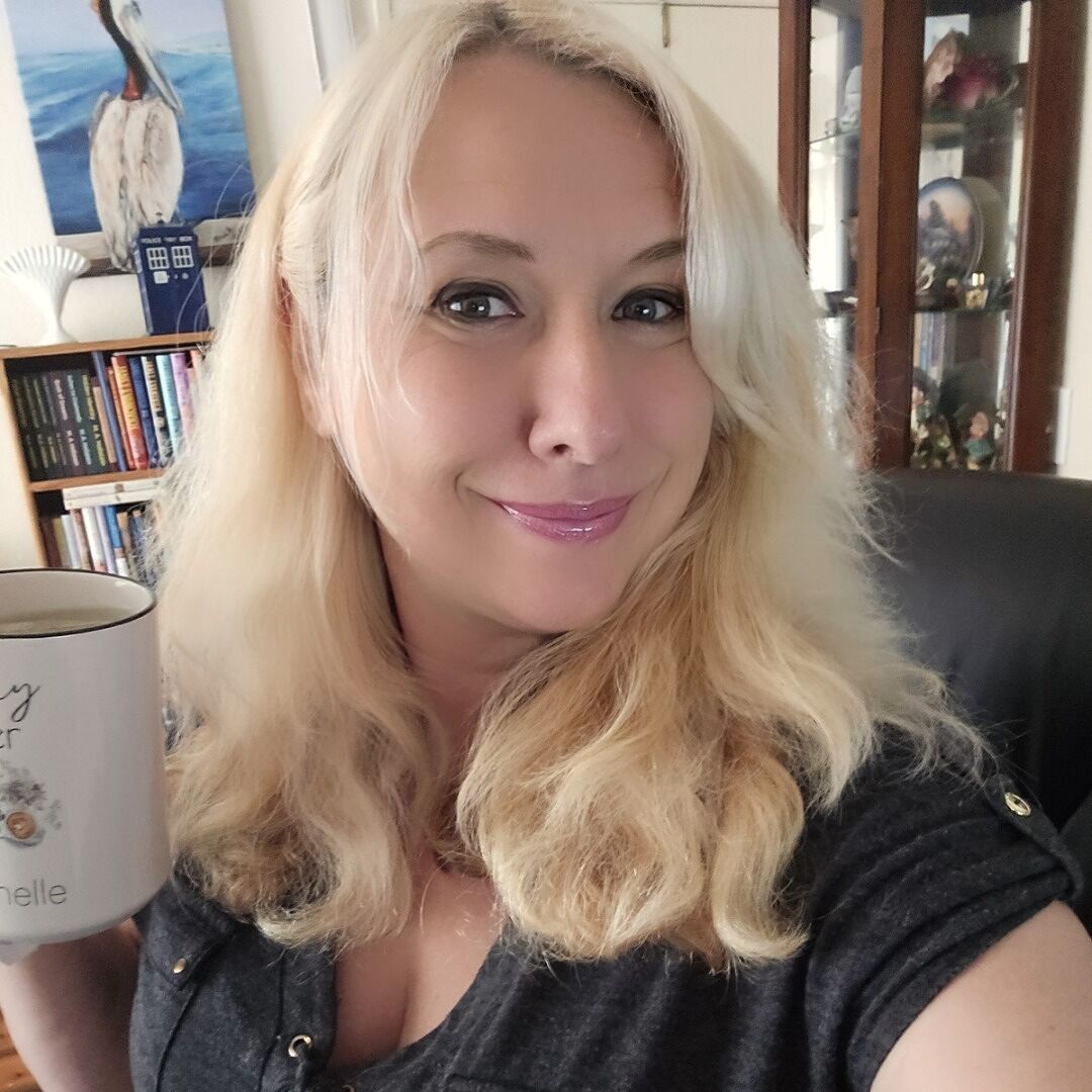 Michelle Ann Hollstein – Audio Books, Best Sellers, Author Bio ...