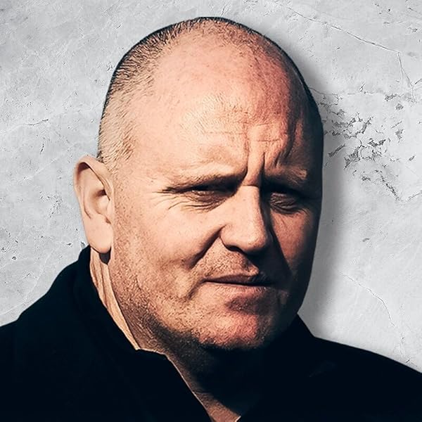 Amazon | Wayne Barker: Born to Fight: The Extraordinary Story of a Bare ...