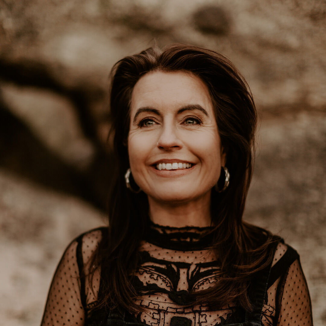 Jennifer Hull – Audio Books, Best Sellers, Author Bio | Audible.com