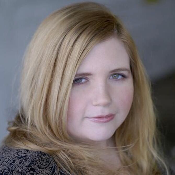 Robin Raven – Audio Books, Best Sellers, Author Bio | Audible.com