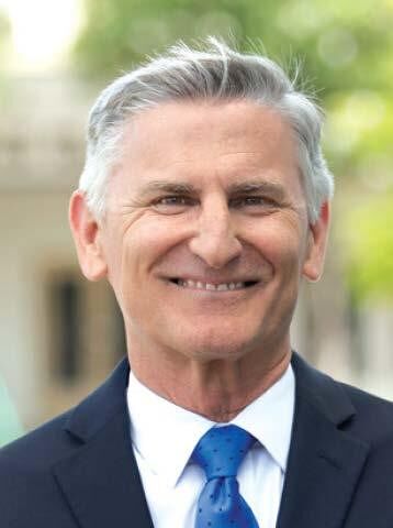 Amazon.com: Growing Influence: A Story of How to Lead with Character ...